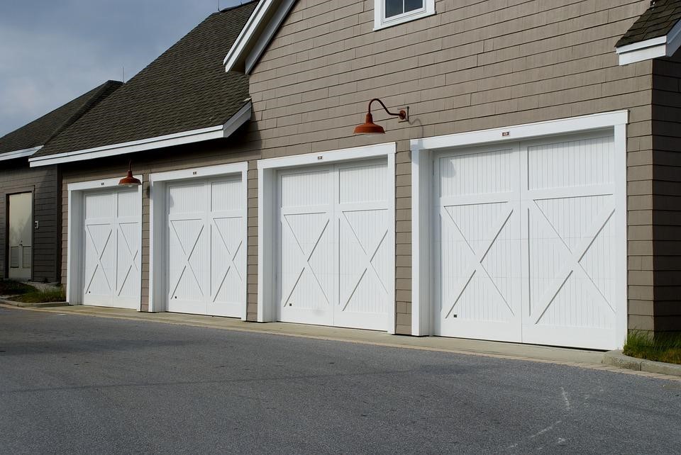 How to Fix your Garage Door Roller Pins – Decor Ideas